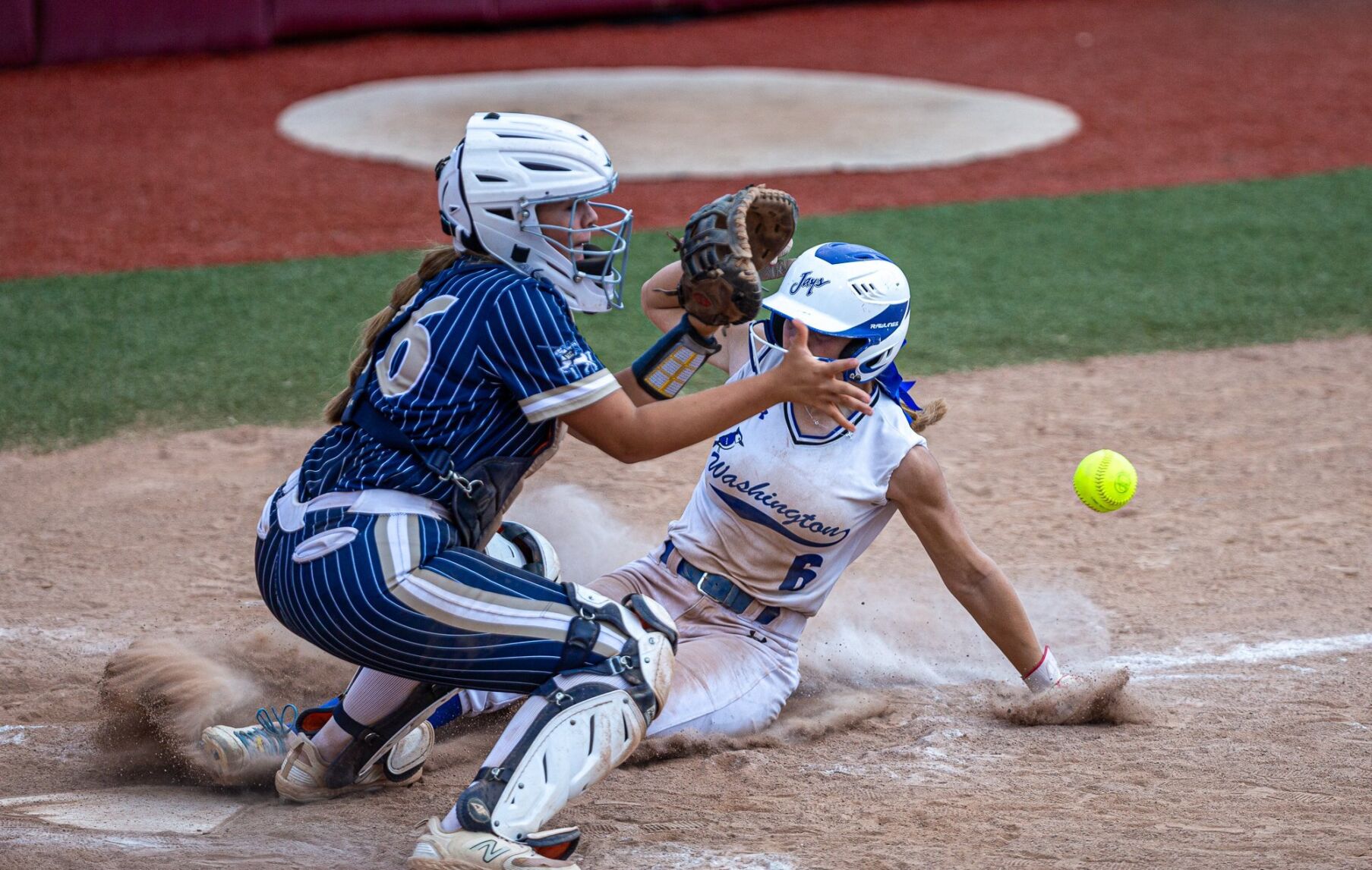 Class 4 softball state championship: Washington 3, Helias 1