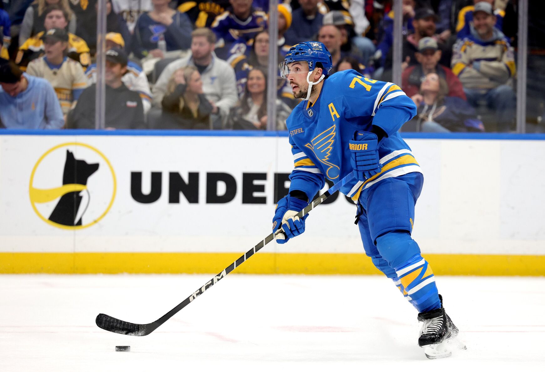 Another win streak ends at two as Blues fall to Bruins 5-2