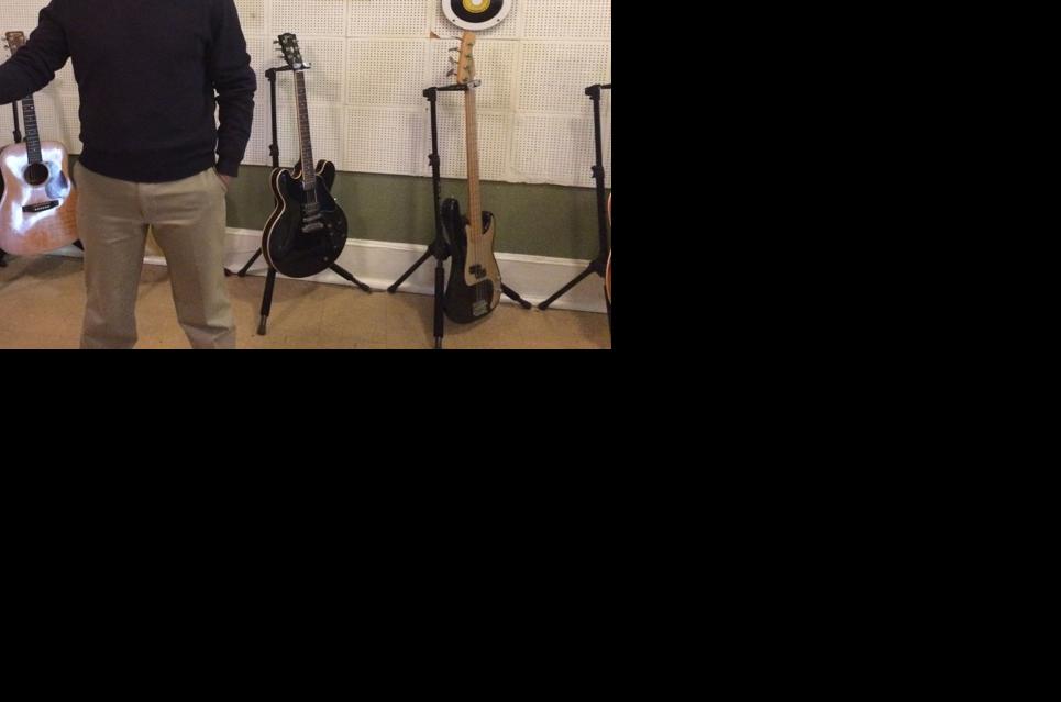 STL radio jock Bill Clevlen driving new road-trip book