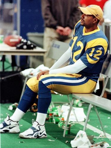 Rams quarterback Tony Banks