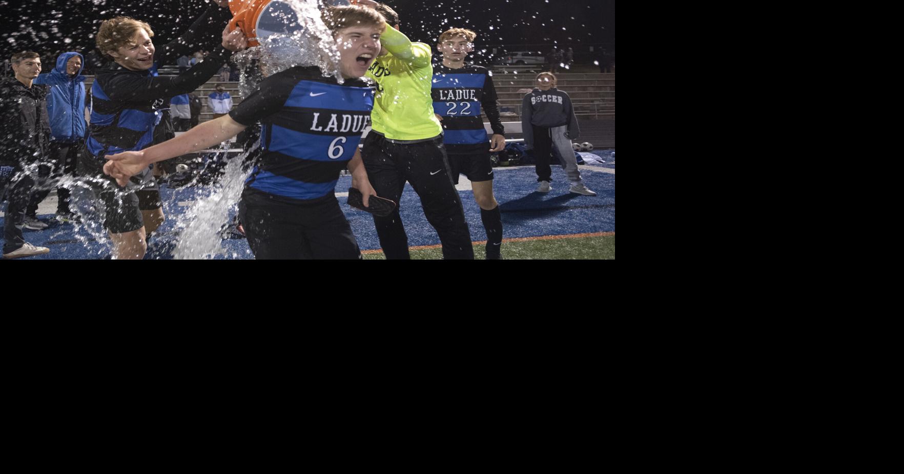 Hartrich shines in penalty kicks to lead Ladue past Webster Groves