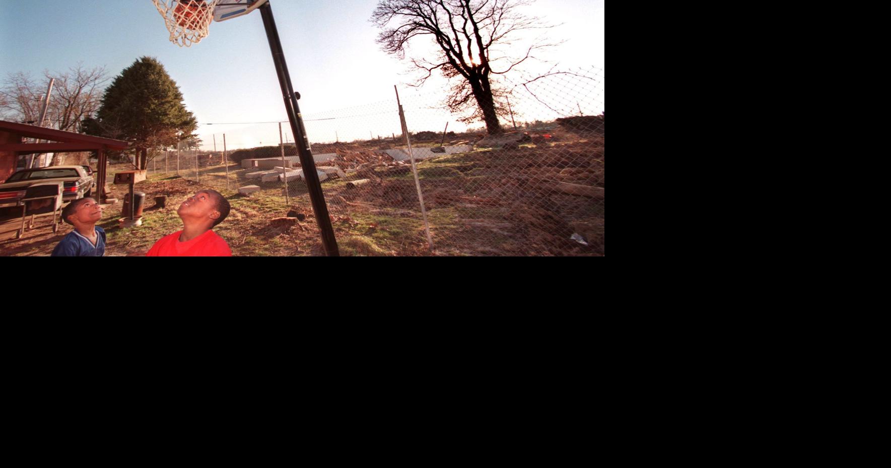 Historian details growth of St. Louis County amid history of segregation