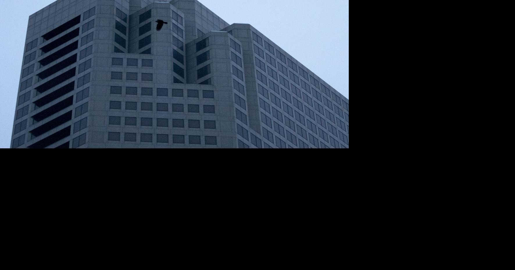 AT&T tower remains vacant