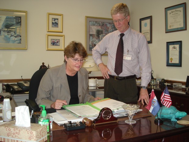 Judge says parents must talk before, even more after, divorce