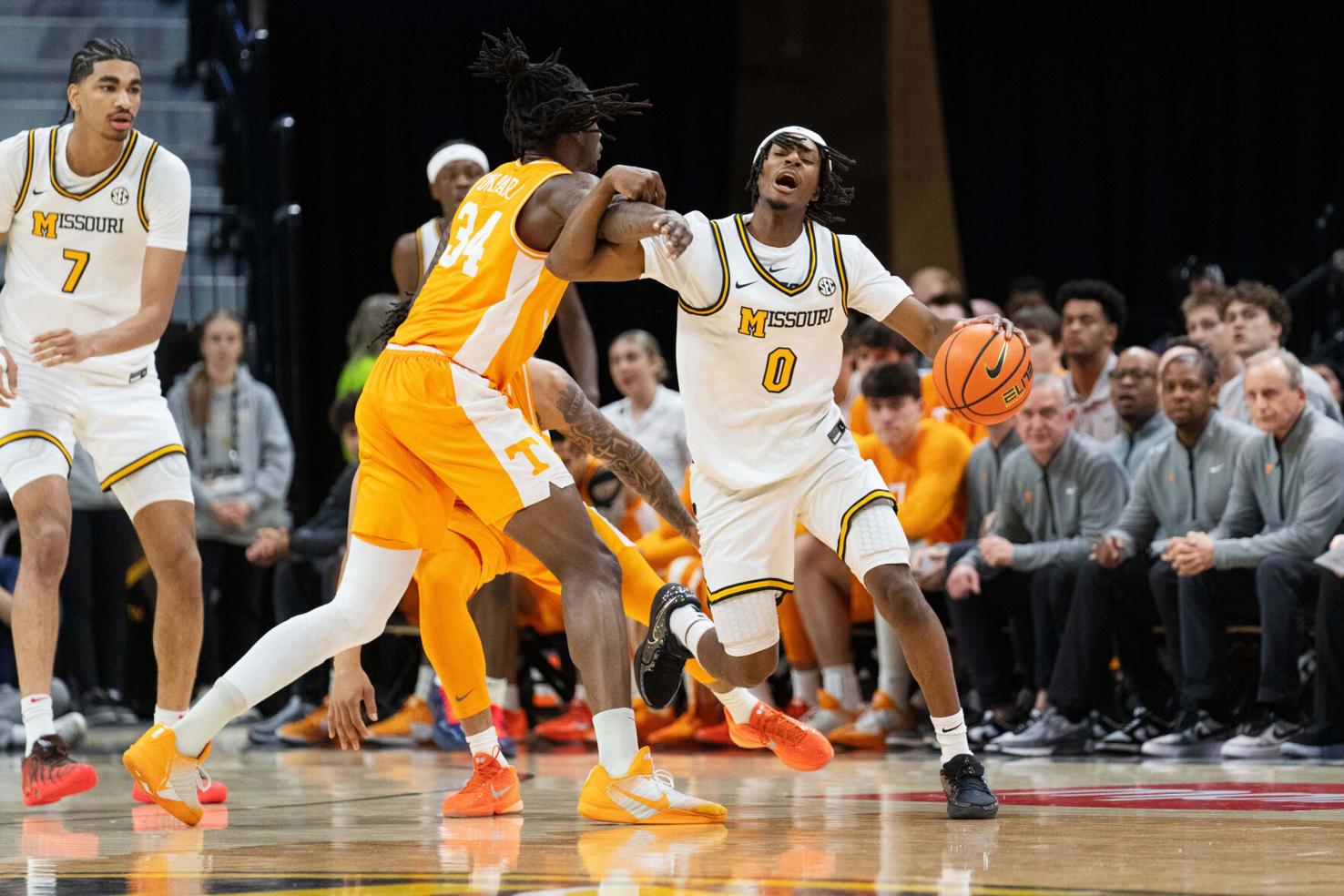Mizzou men's basketball grinds out win over No. 22 Tennessee