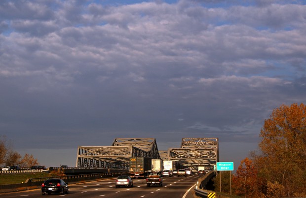 Contractor hired for Blanchette Bridge work
