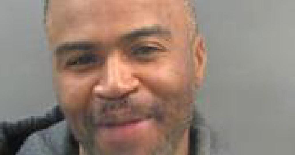 Inmate charged in stabbing of guard at St. Louis jail