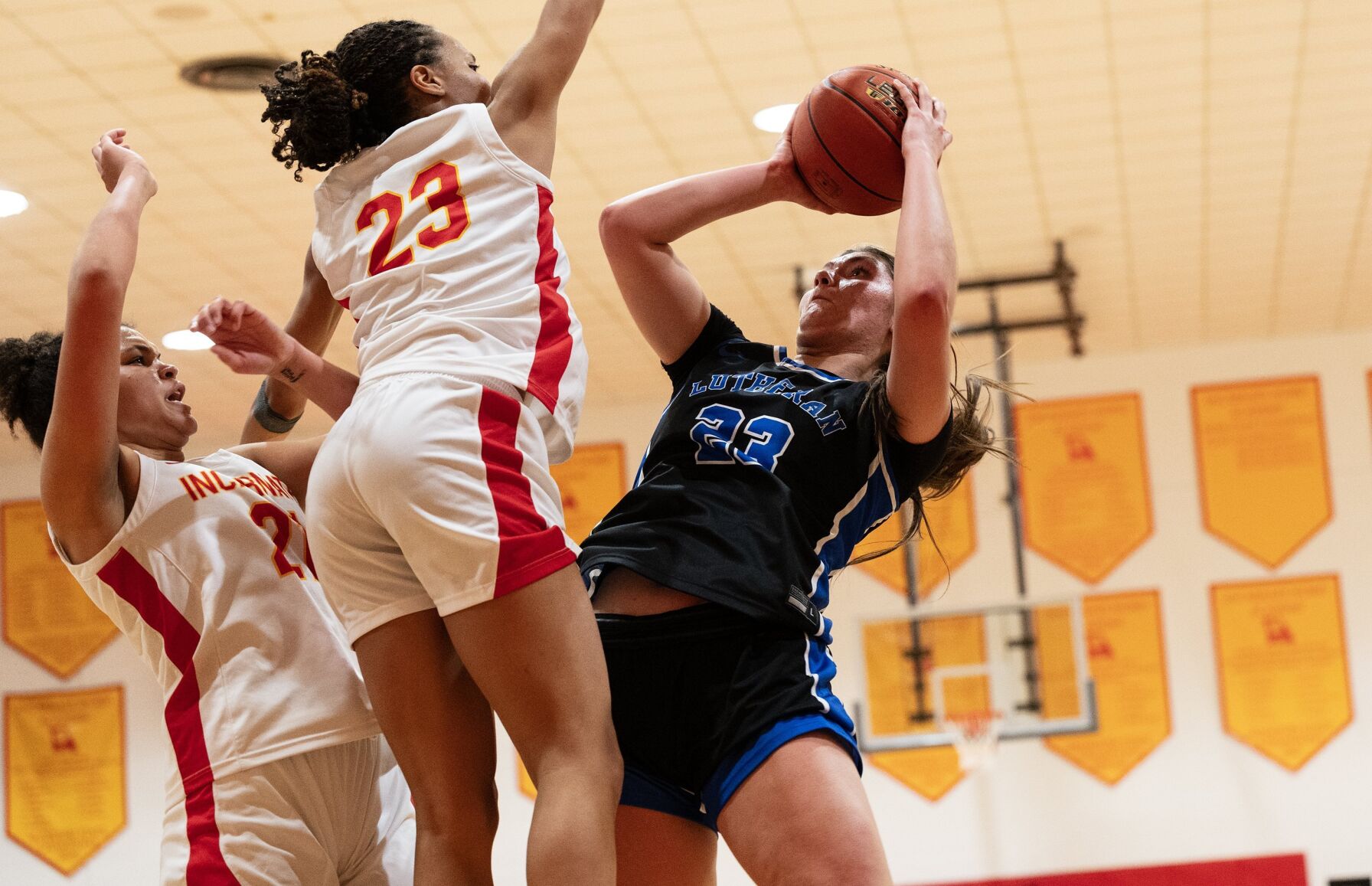 Incarnate Word turns up heat to top Lutheran St. Charles in power ...