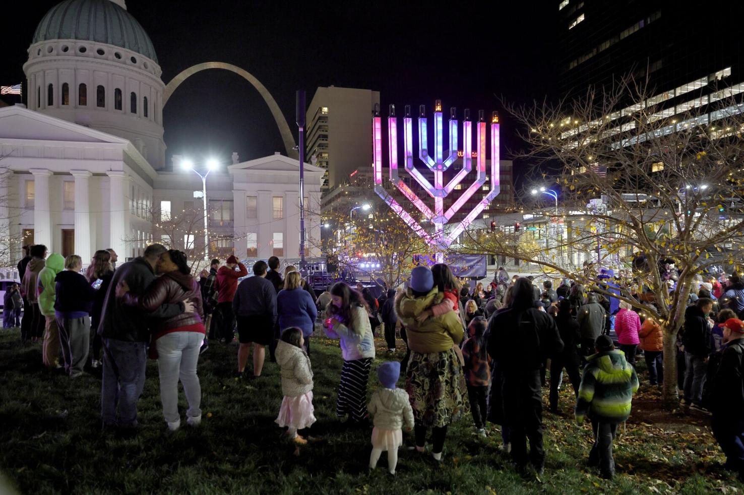 Photos: St. Louis area Jews kick off the first night of Hanukkah at The ...