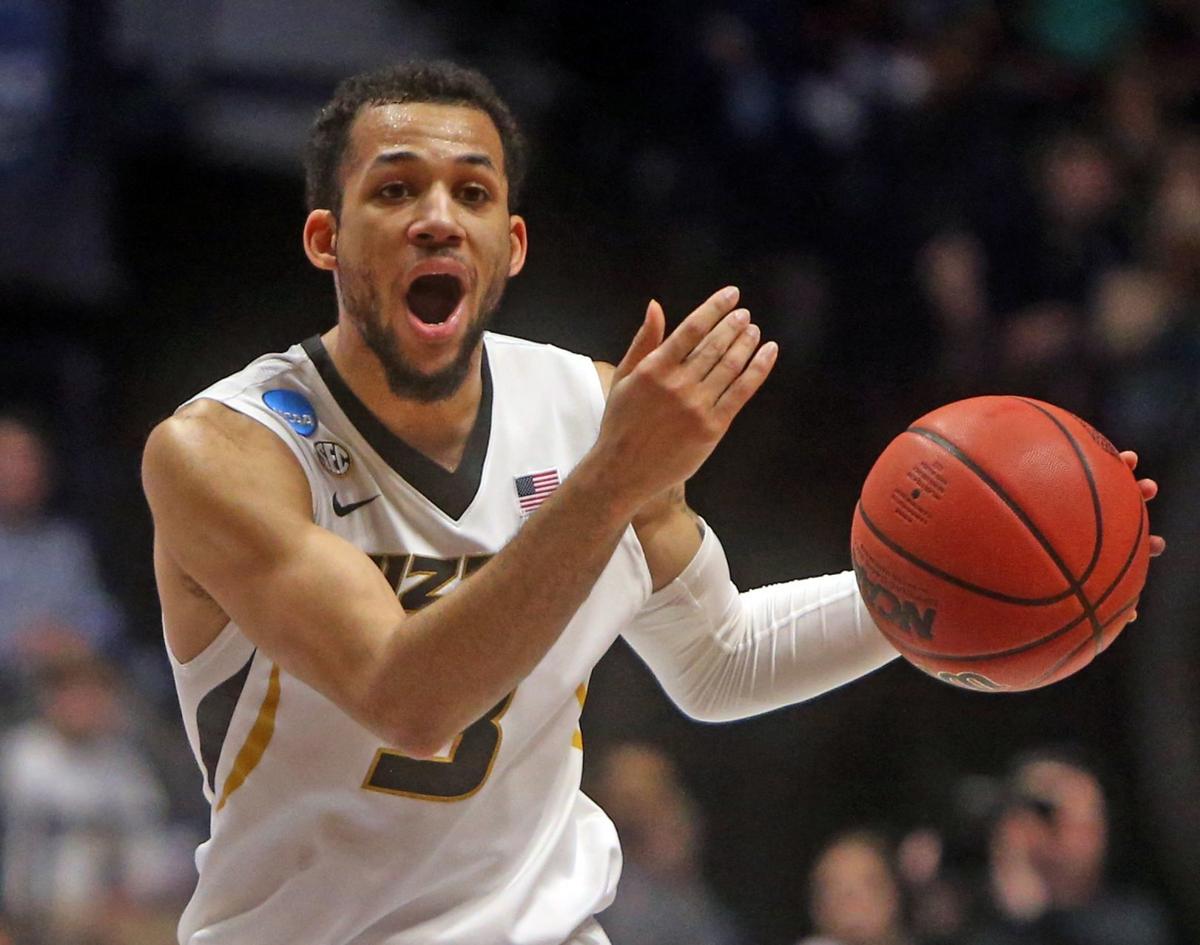 Matter on Mizzou: Kassius Robertson gets to the point