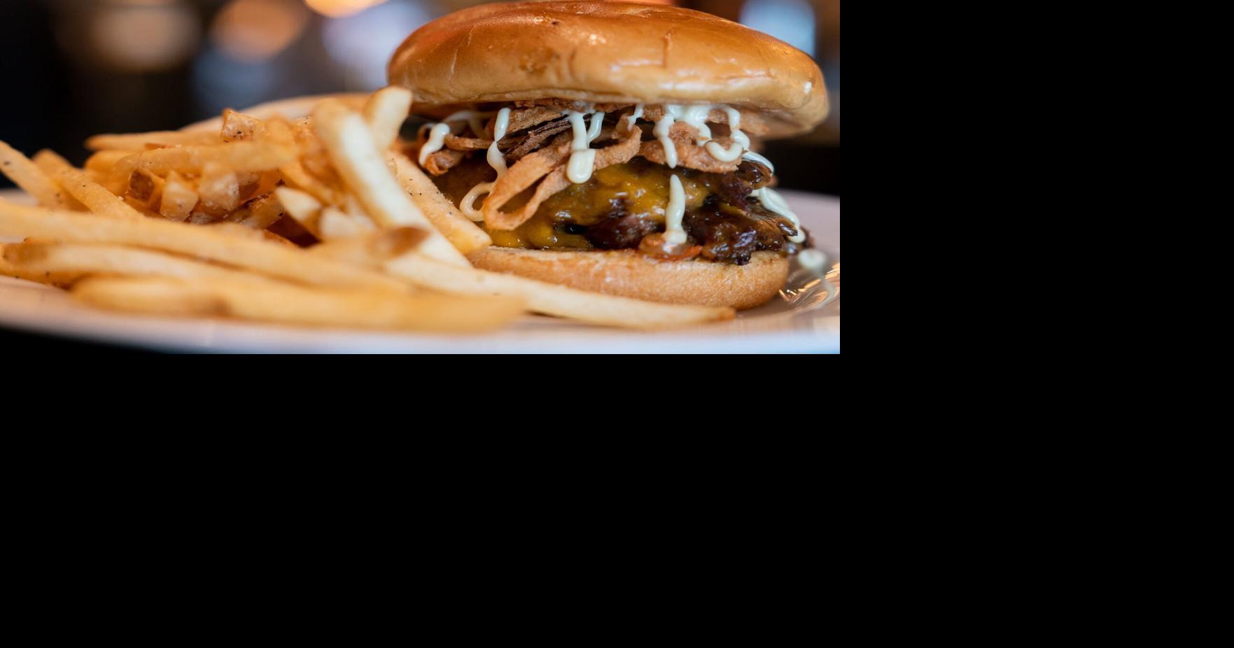 Golden Hoosier revitalizes South Kingshighway with its burgers and drinks