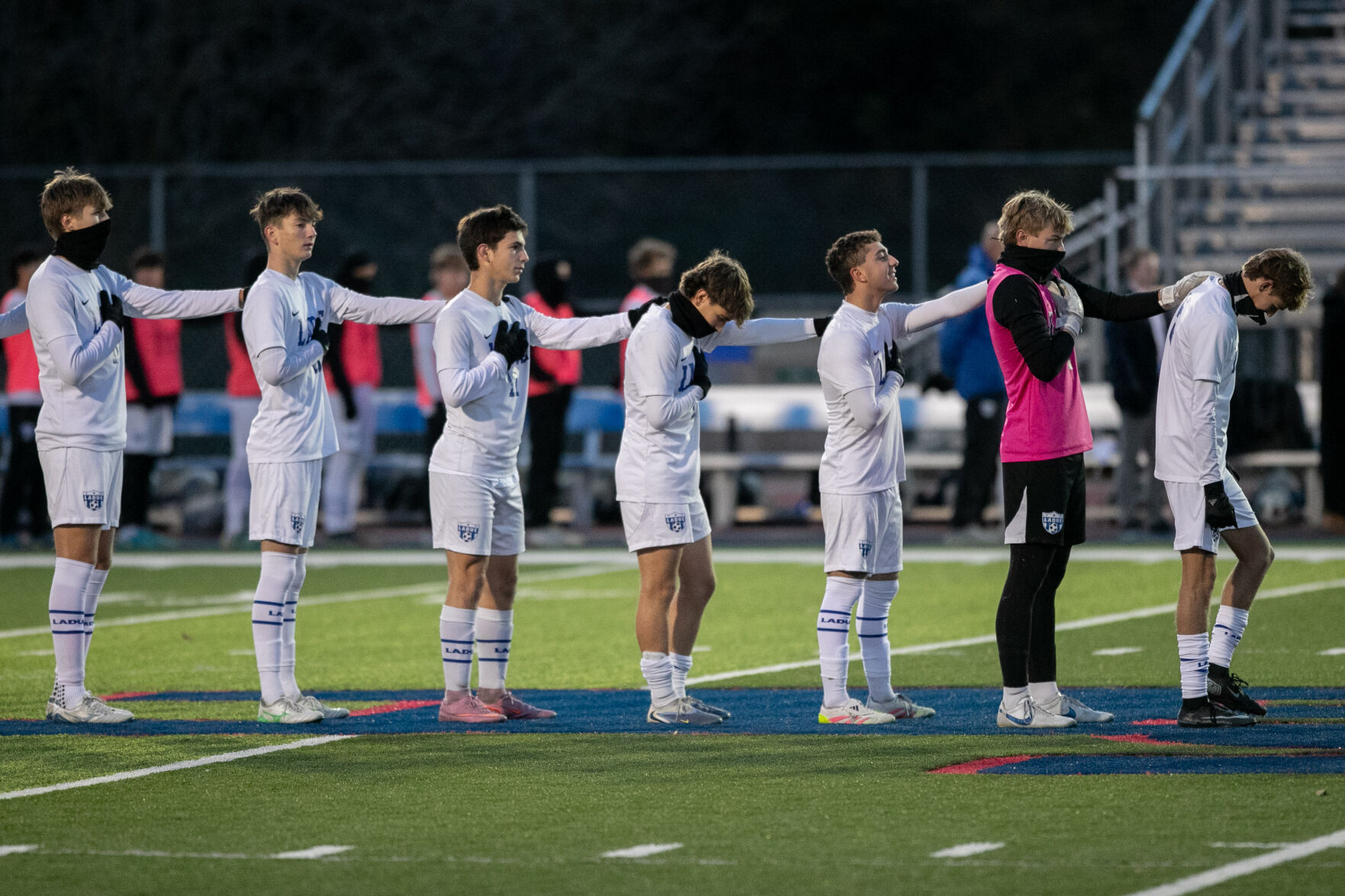 SLUH edges Ladue in district final between defending state champions