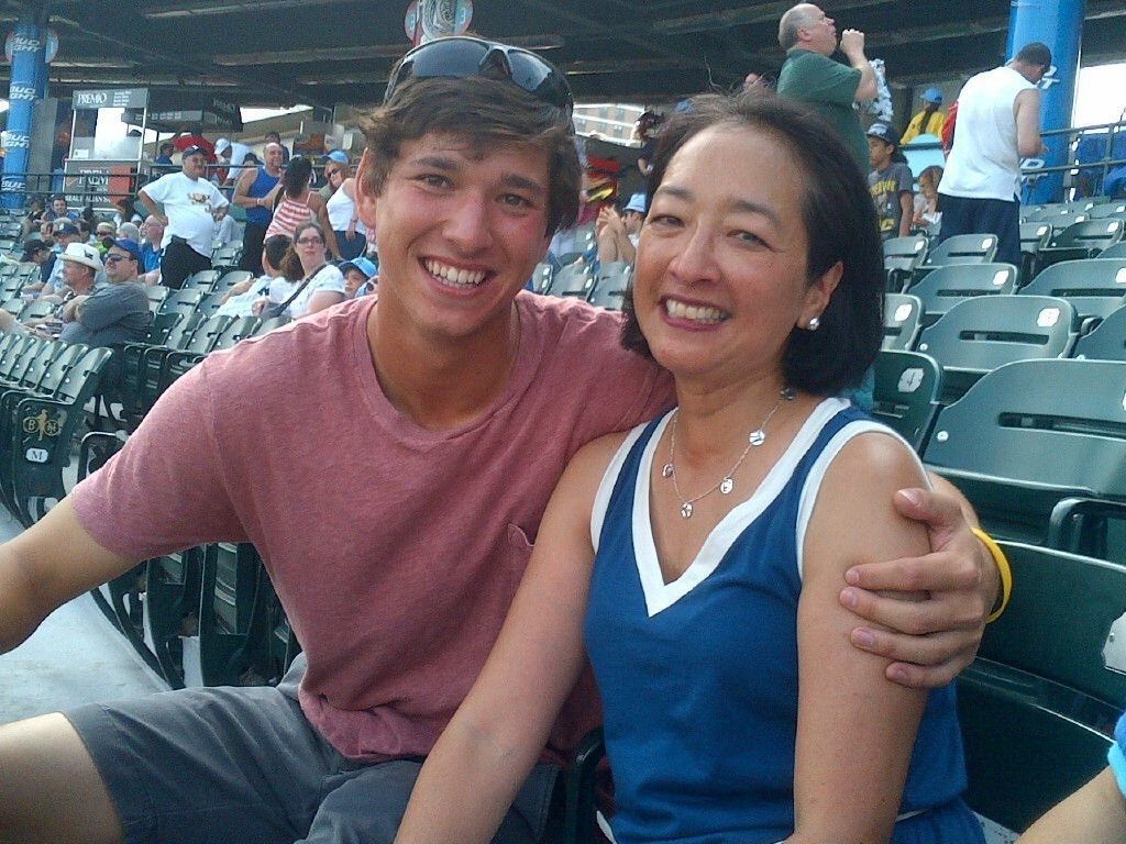 Hochman: Cards' Bowman shares special bond with mom