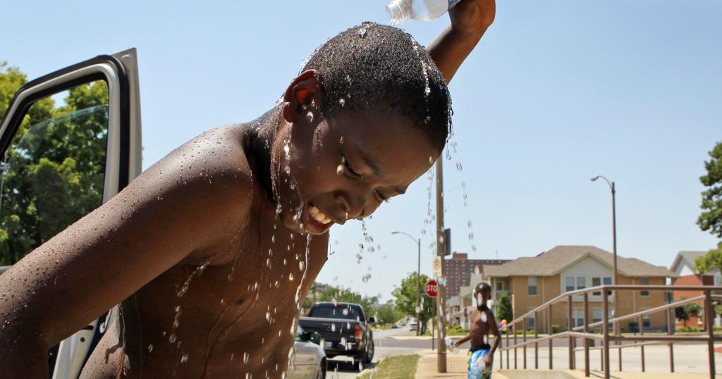 Withering heat in St. Louis region taking its toll