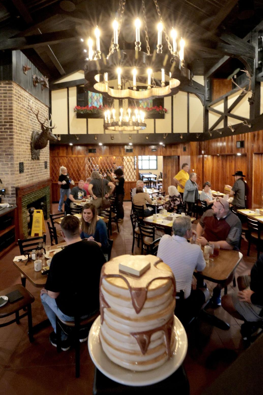 Photos: Iconic Uncle Bill's Pancake House nears reopening under new ...