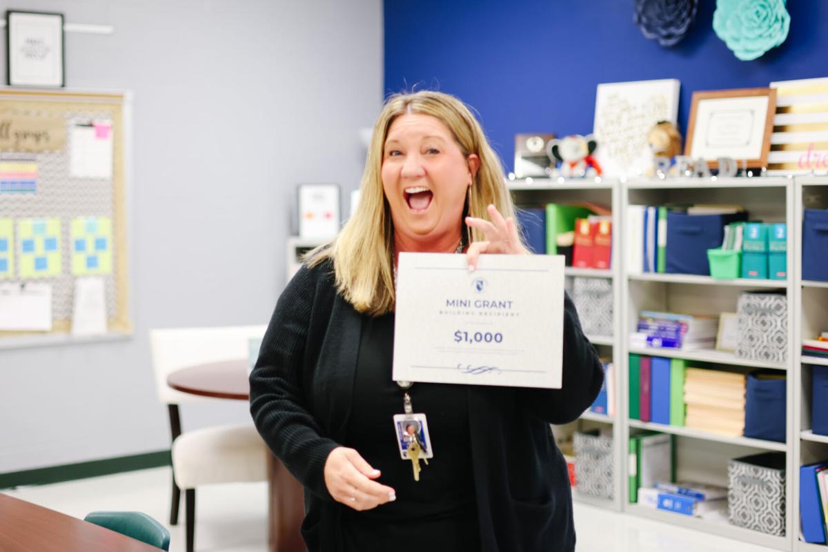 WSD Foundation Awards $14,500 in 2023 Teacher and Building Mini Grants