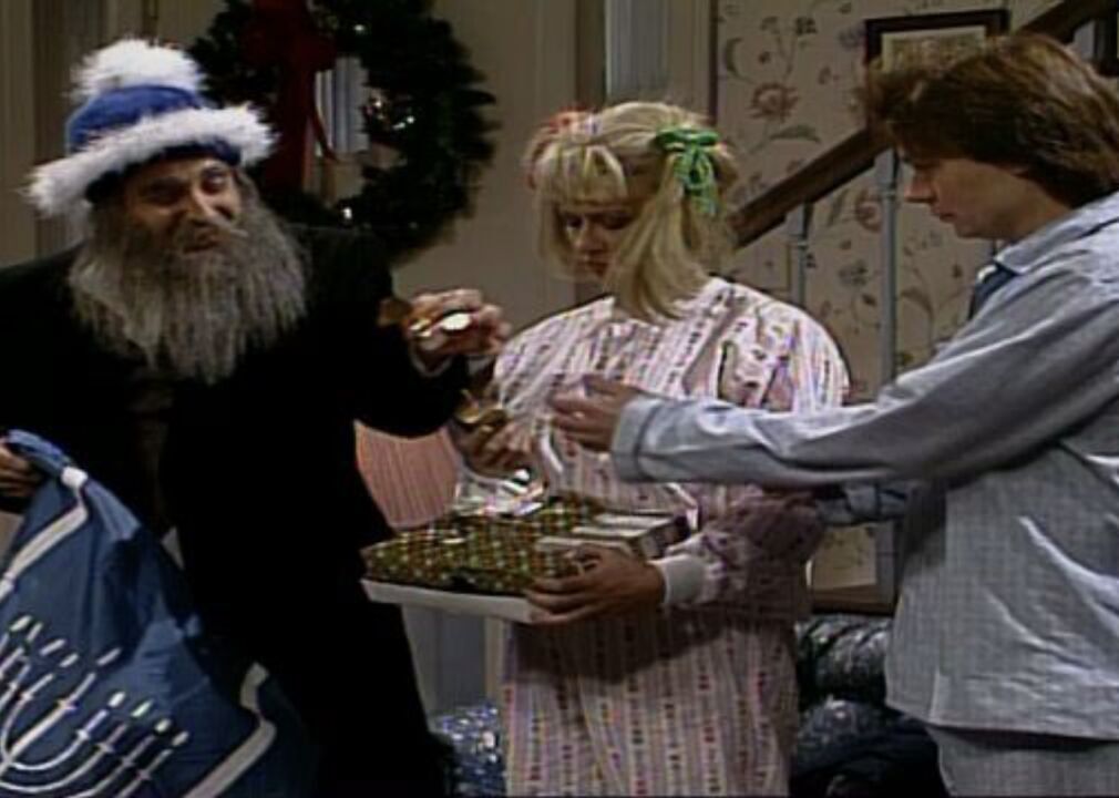 15 of the most memorable holiday skits on ‘SNL’
