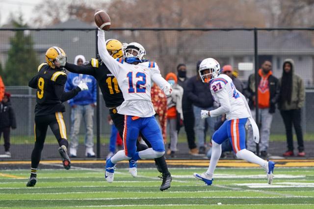 East St. Louis advances to Class 6A state title game for fifth ...