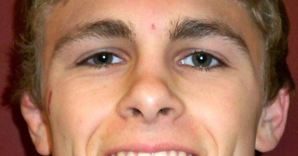 Nate Higgins • Belleville West wrestling