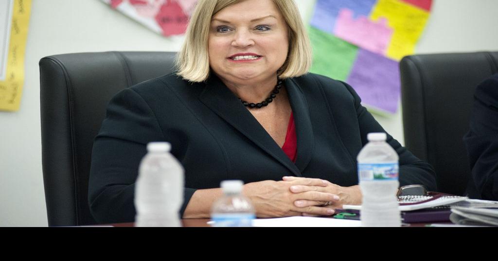 Missouri School Board hopes to name education commissioner this year