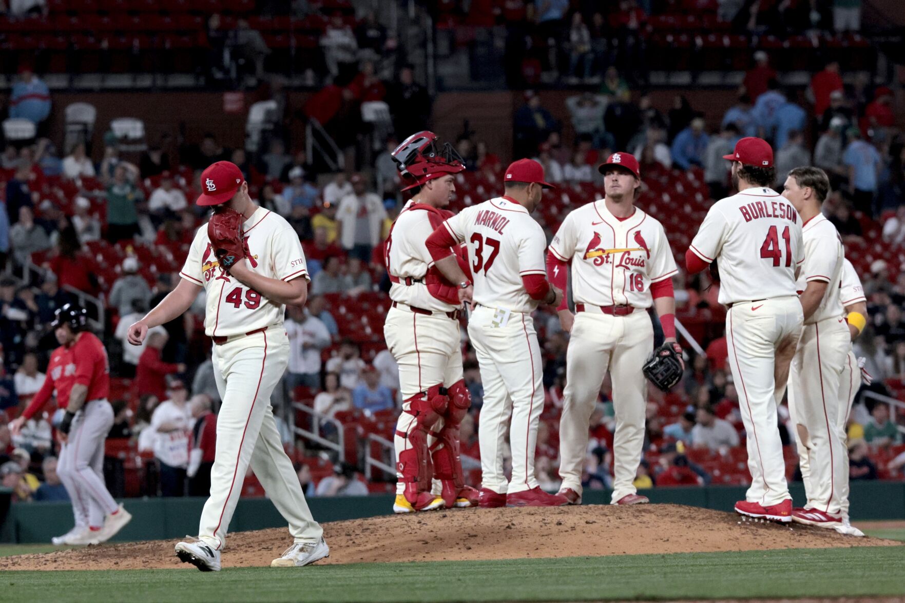 Innings slip away from Cardinals righties in loss to Red Sox