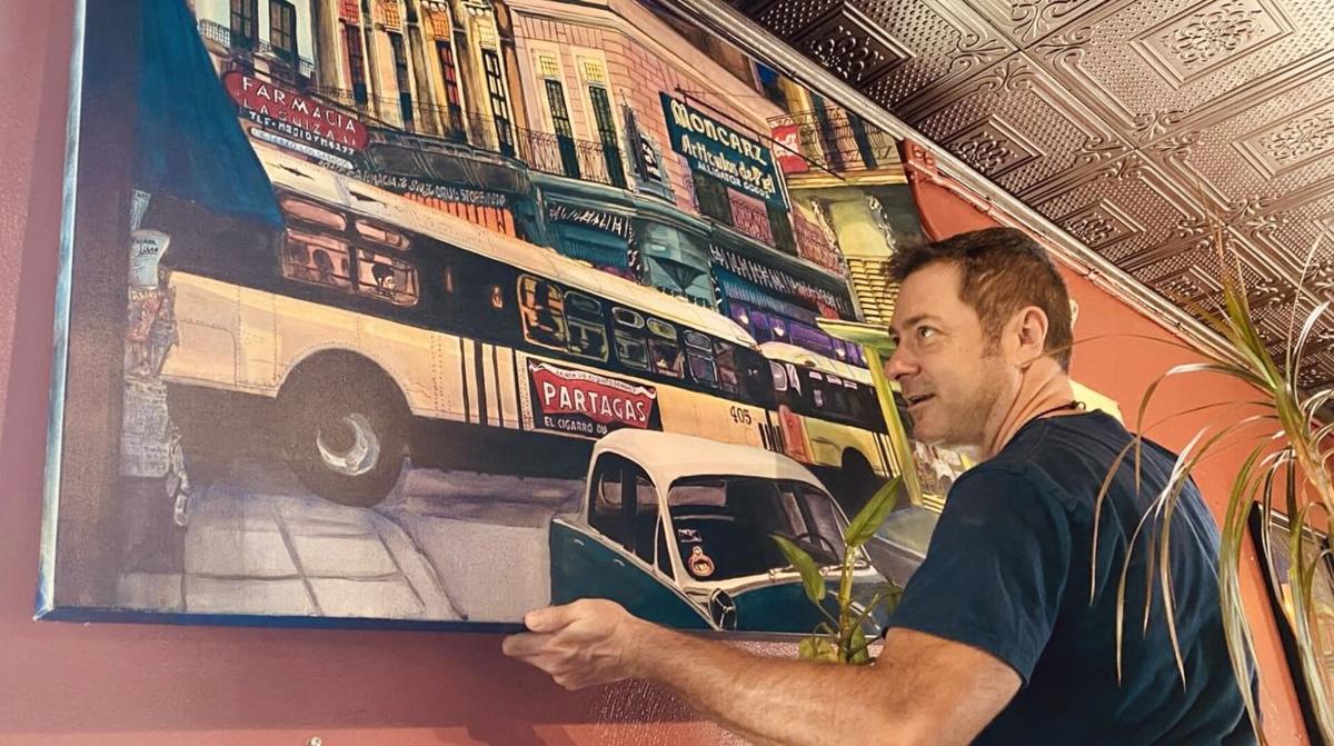 Made in St. Louis: His bright paintings capture St. Louis street scenes