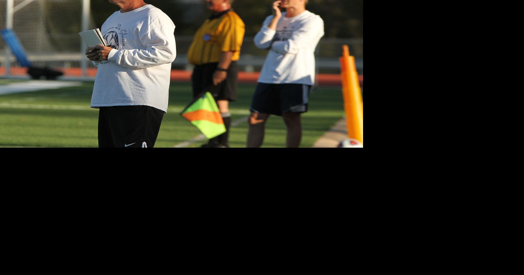 Martel steps down after storied tenure as SLUH soccer coach
