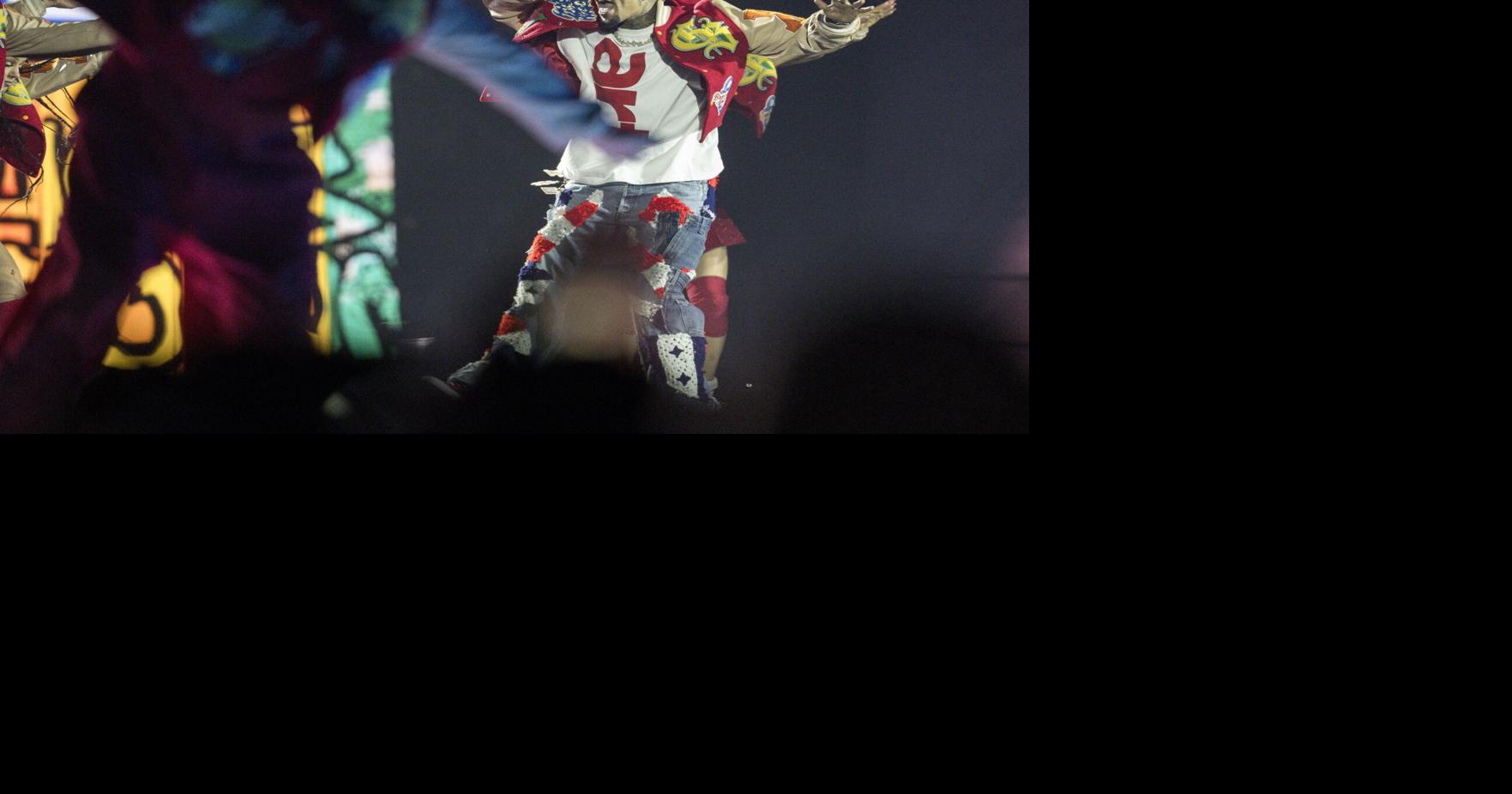 Chris Brown soars 'Wall to Wall' in St. Louis show