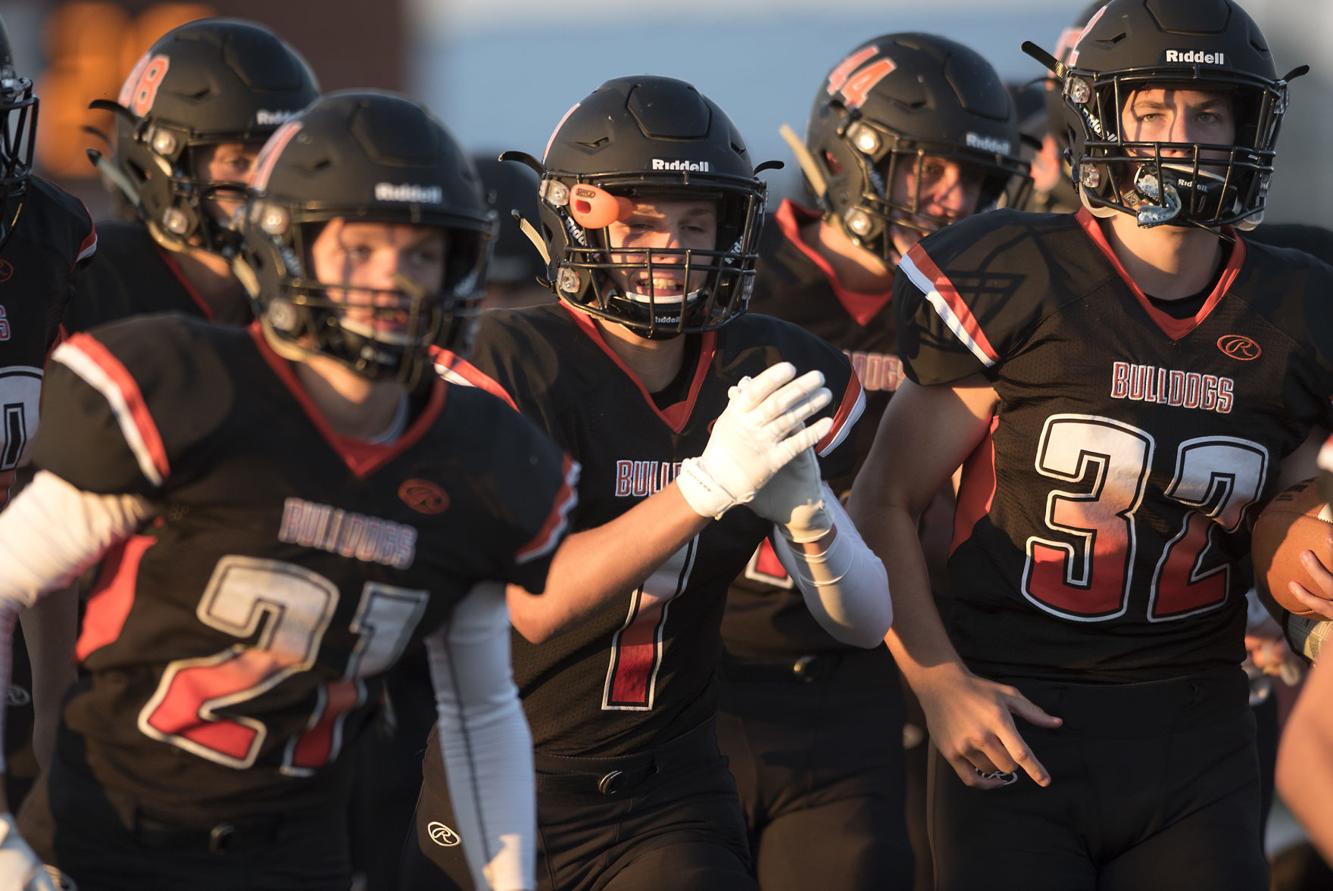 Carbondale 25, Waterloo 14