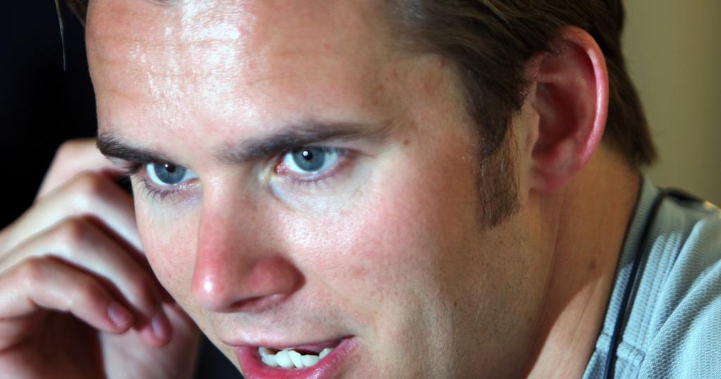 Wheldon's death stuns the world of racing