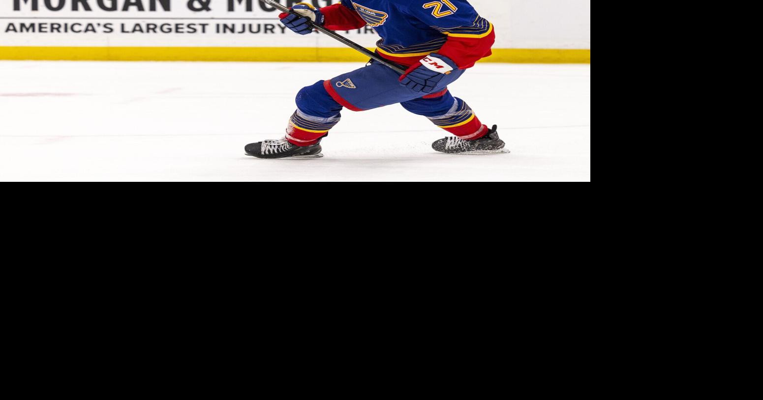 Jimmy Snuggerud 'fit in' with the Blues in NHL debut, Jim Montgomery says