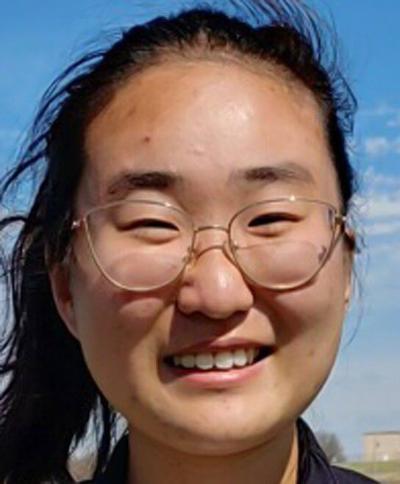 M: Helen Bae, senior, Pattonville