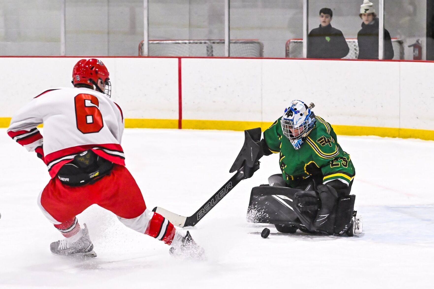 Gio Avenevoli scores twice, Chaminade pushes win streak to four games ...