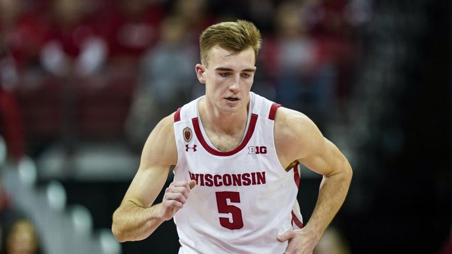 Wisconsin's Tyler Wahl misses practice due to injury, may not play vs ...