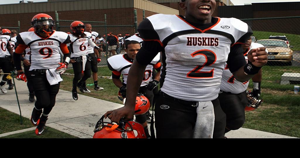 Football notebook: Ritenour is off to historic start with its 5-0 record