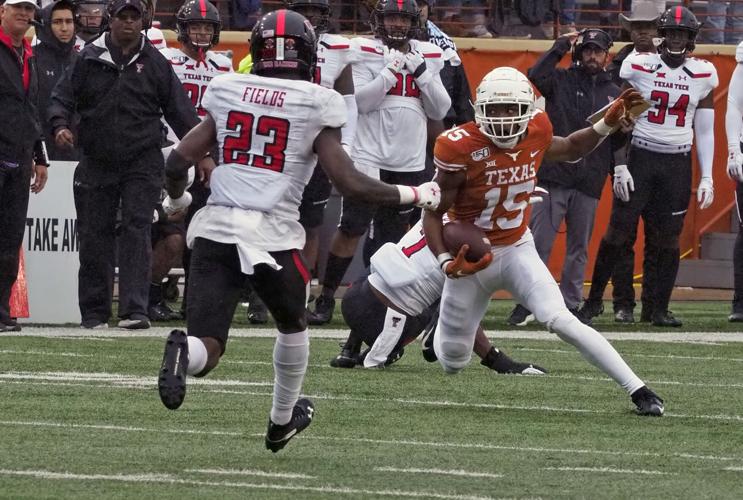 St. Louisan Marcus Washington leads Nebraska vs. Illinois football on ...