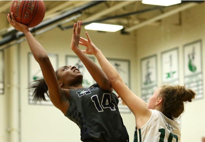 Notebook: Belleville East looks to rebound behind one-two punch; Nerinx ...
