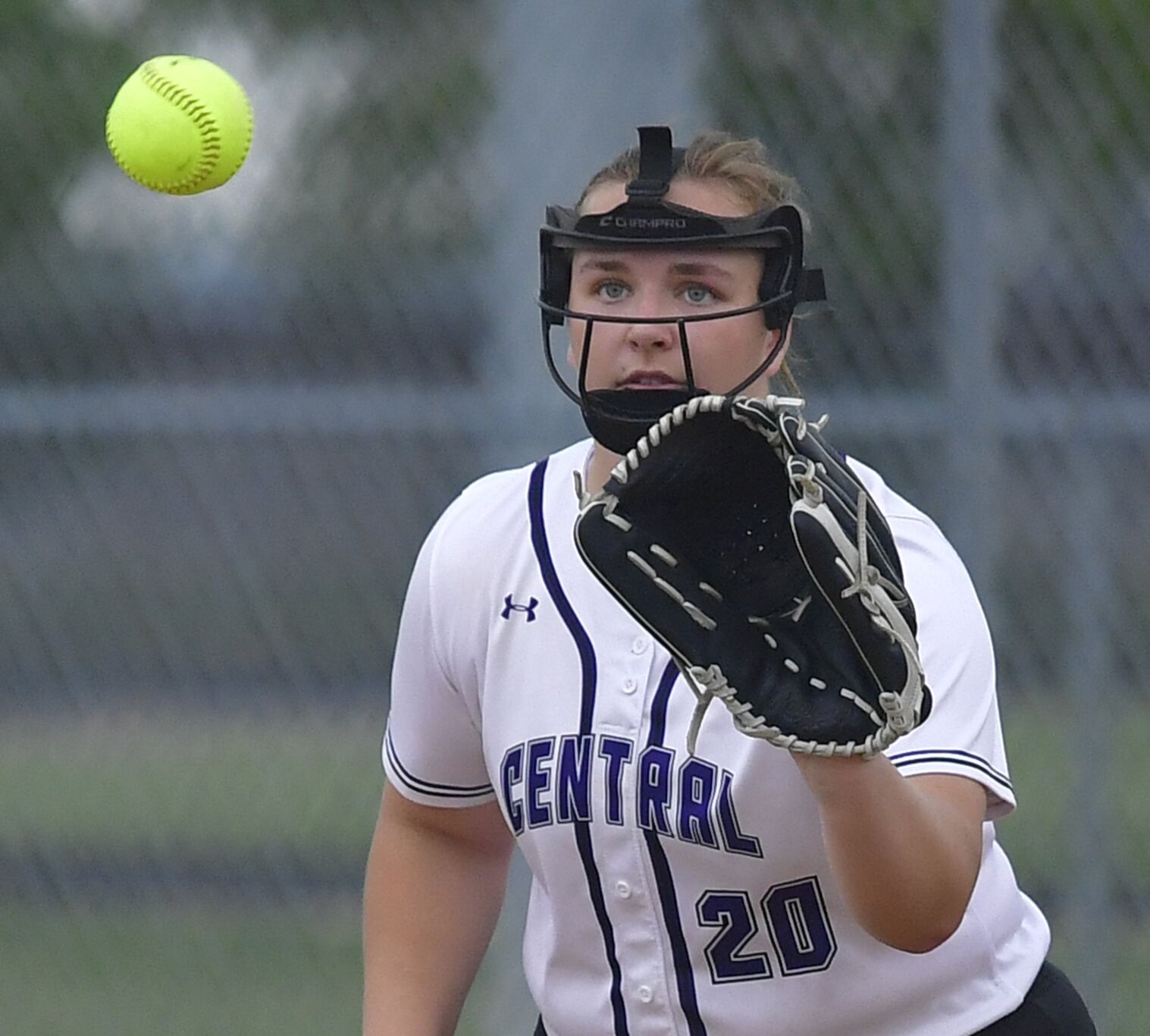 Breese Central softball team rolling along with new coach ...