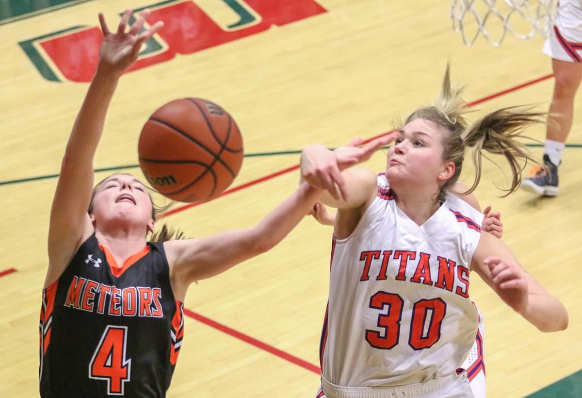 Marissa's miracle run ends at hands of Hume-Shiloh in Salem Super-Sectional