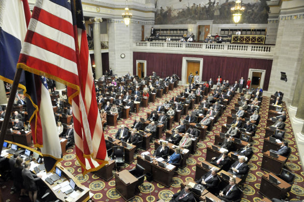 Mo. Legislature at mid-term: mixed results for Republican priorities