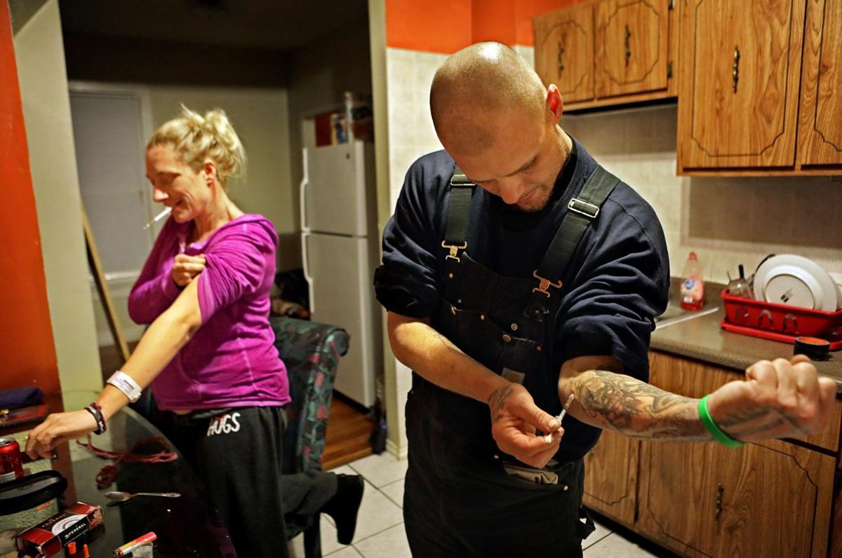Photo of heroin users tackles problem head-on Photo of heroin users tackles problem head-on