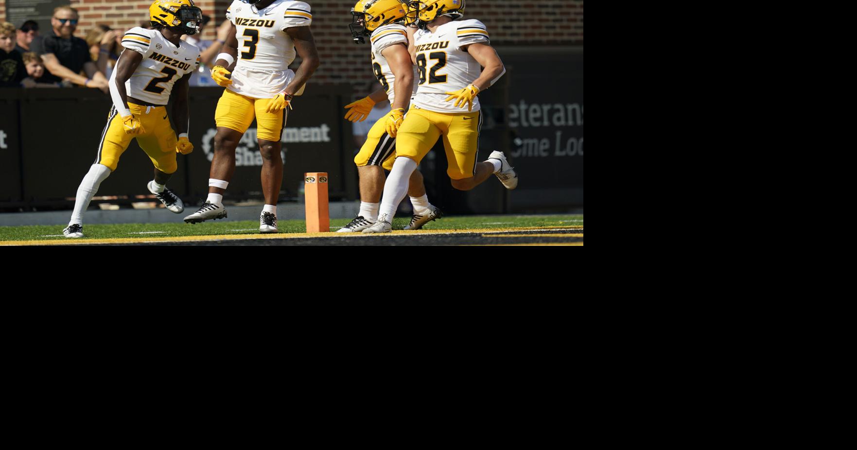 Dominic Lovett, Luther Burden provide fireworks in Mizzou victory