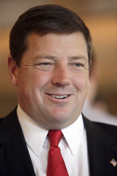 Messenger: In 2007, Ed Martin went 'to war' against a judge. Now she ...