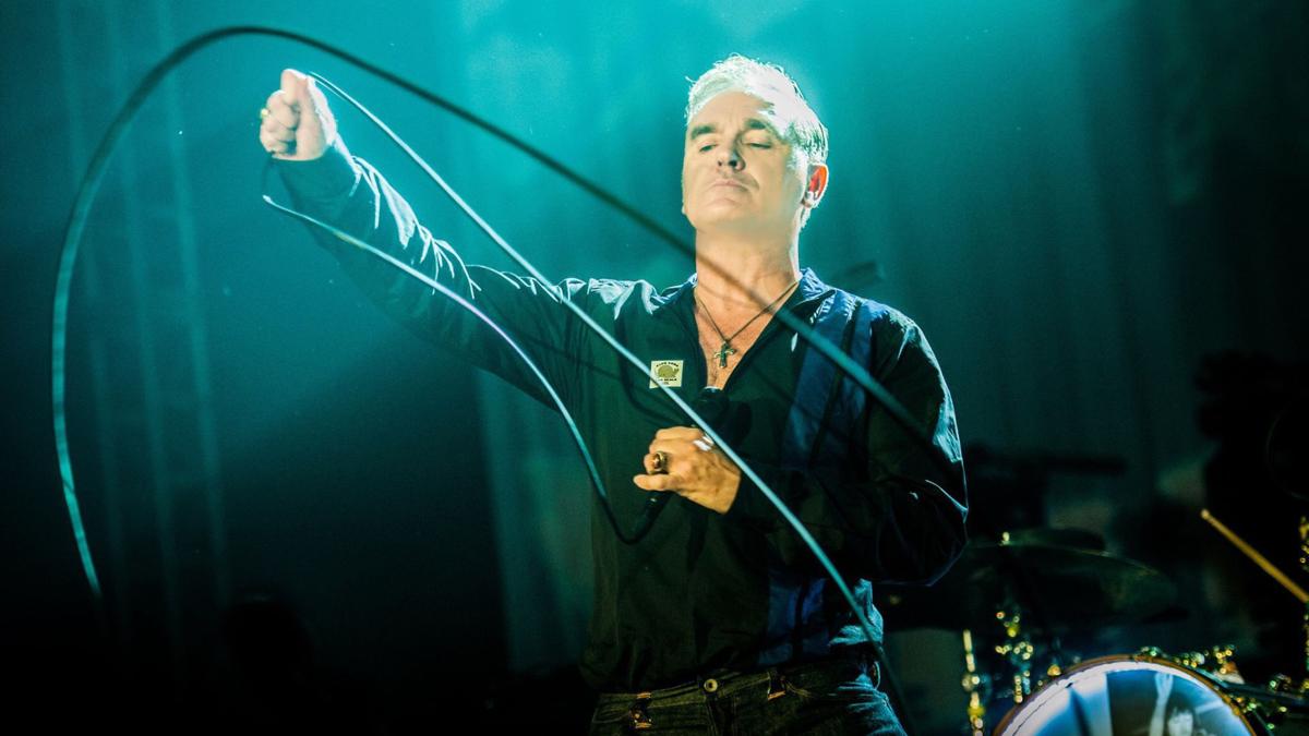Morrissey has issues, and St. Louis got a full display at Peabody concert