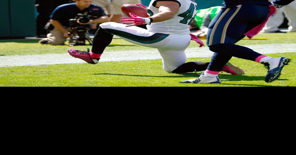 Rams comeback falls short in Philly