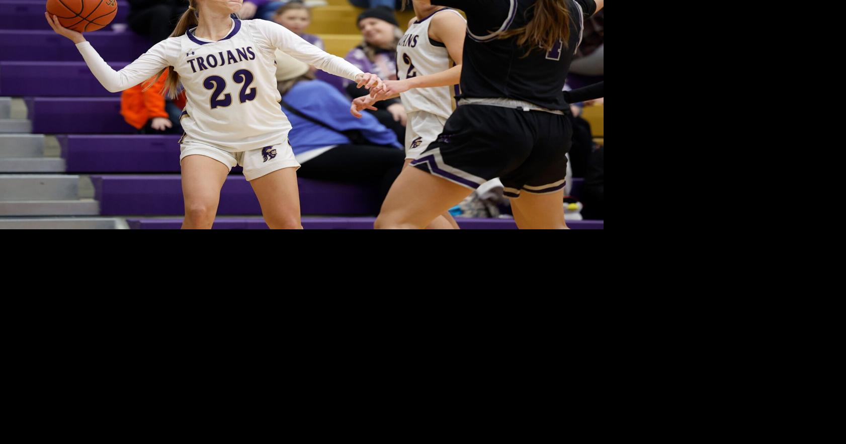 Mya Robinson hits last-second shot to lift Troy over Zumwalt West in ...