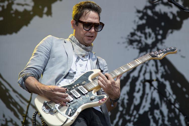 LouFest live: Sunday attendance hits 25,000 — and growing