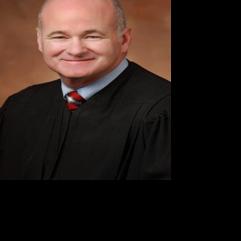 Former St. Louis judge joins daughter at new law firm branch