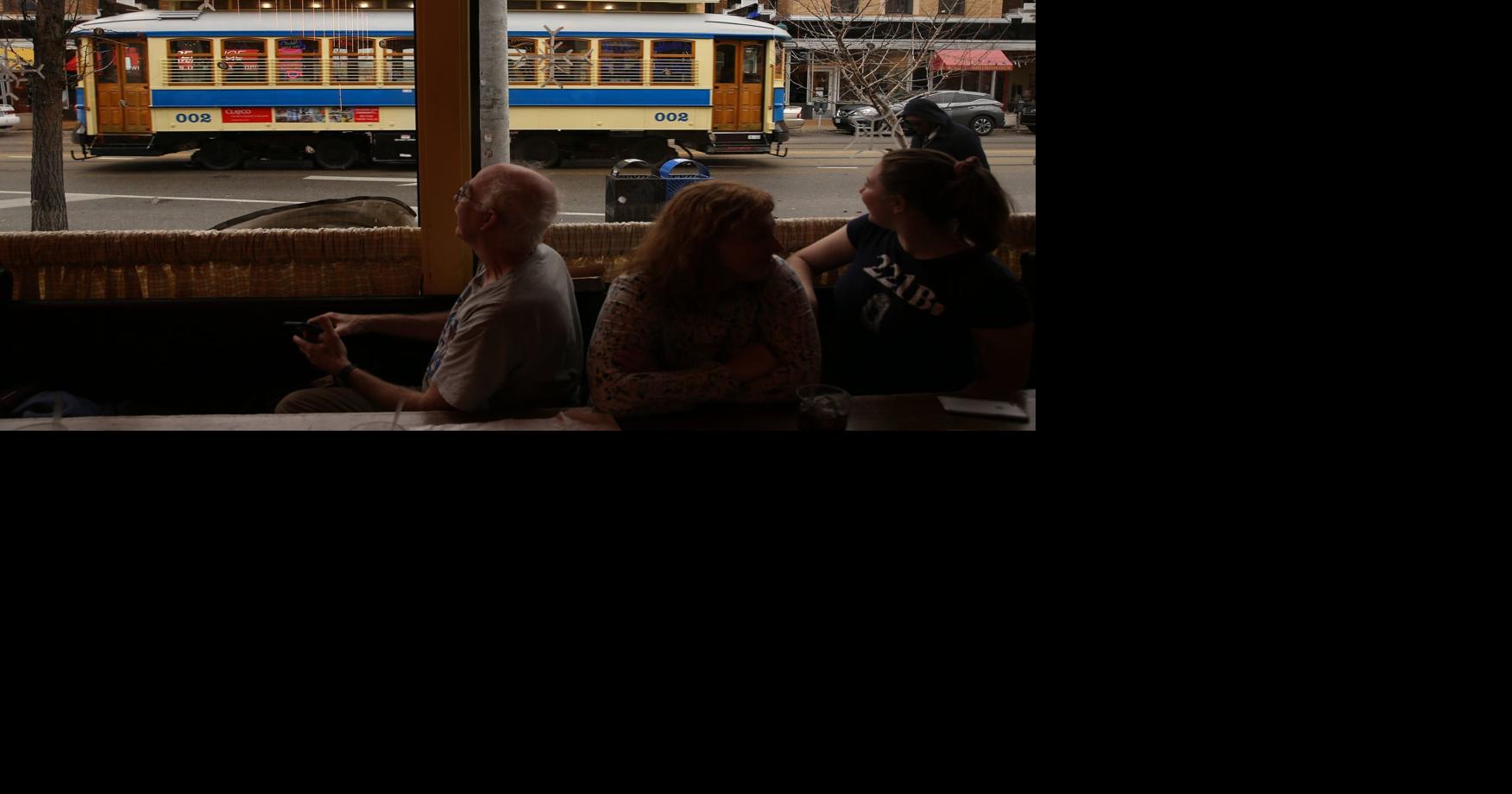 Mayor wants Bi-State board to reconsider rejection of Loop Trolley plan