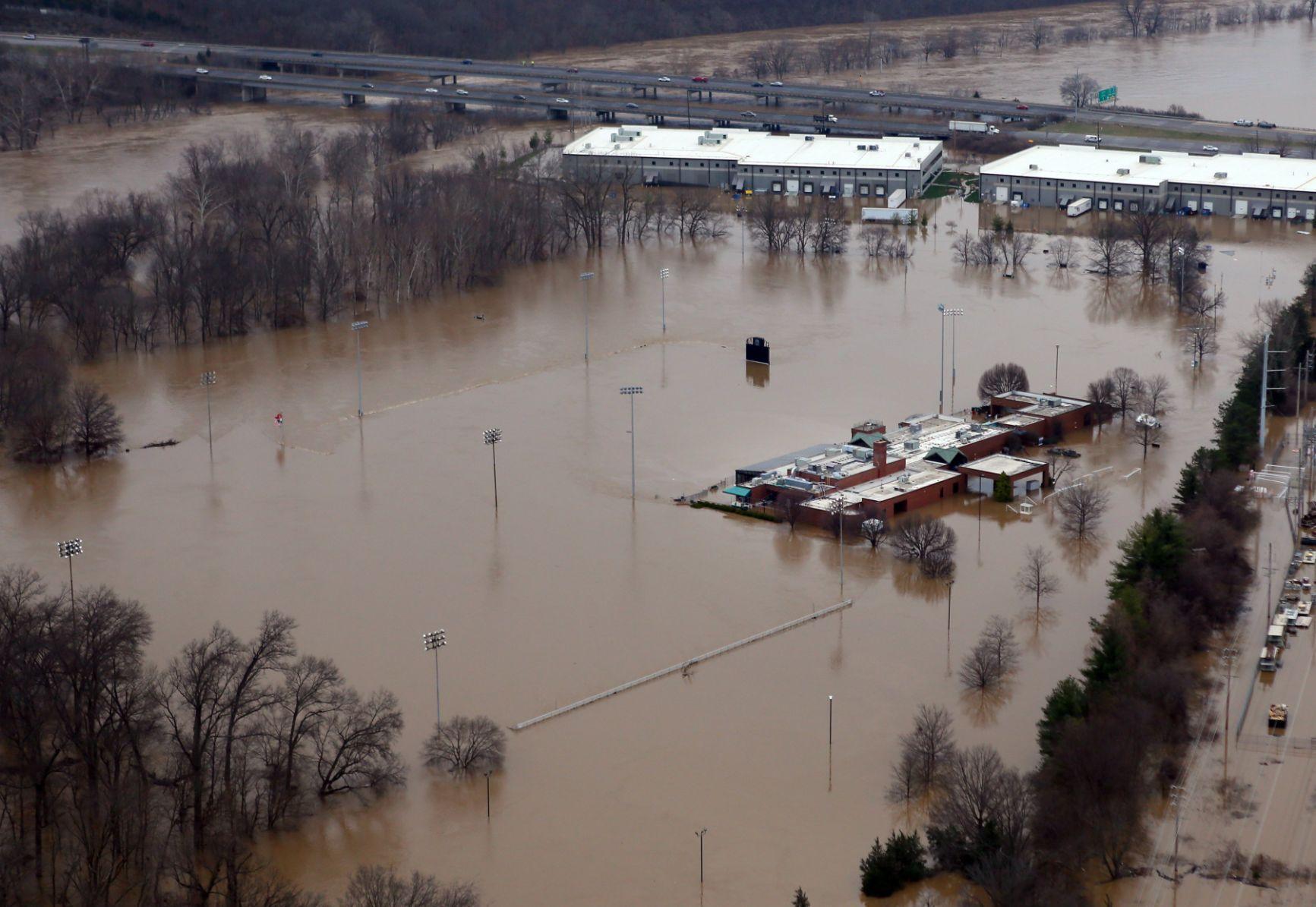 Aerial photos of historic flooding on Meramec River
